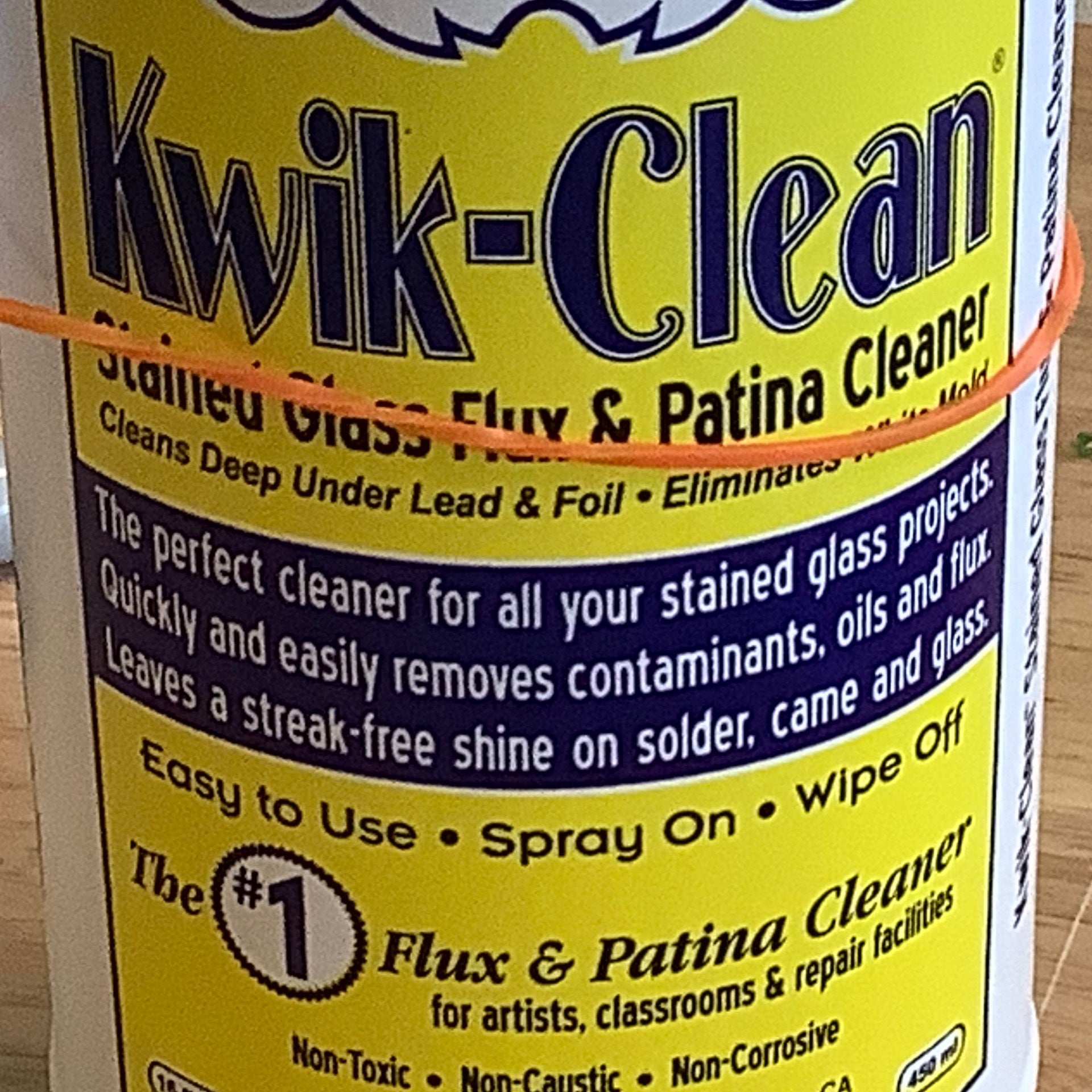 Kwik Clean | Cracked Glass Design